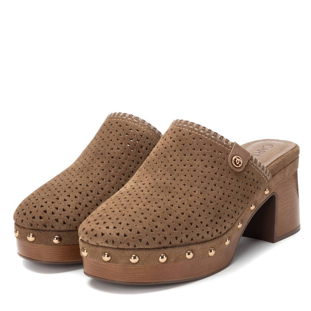 Comprar Zuecos de Mujer online | Colección Carmela Shoes
