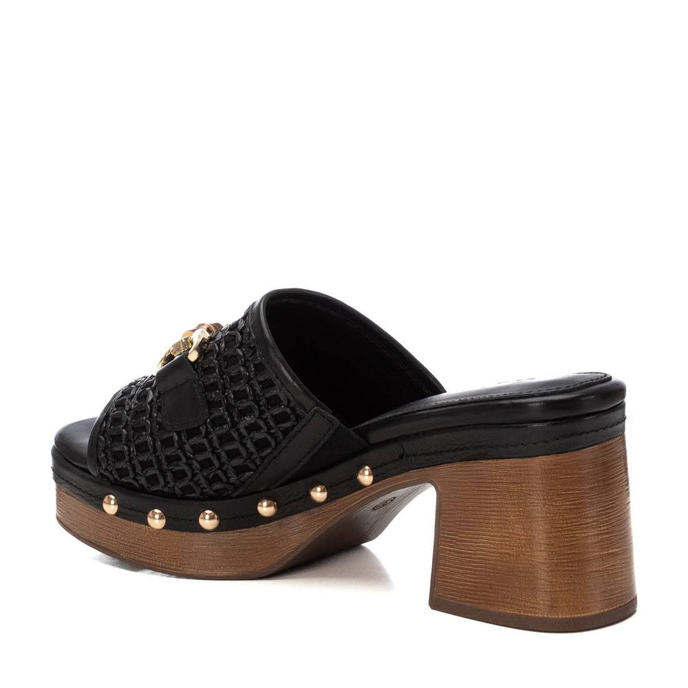 Zuecos de madera para mujer | Carmela Shoes